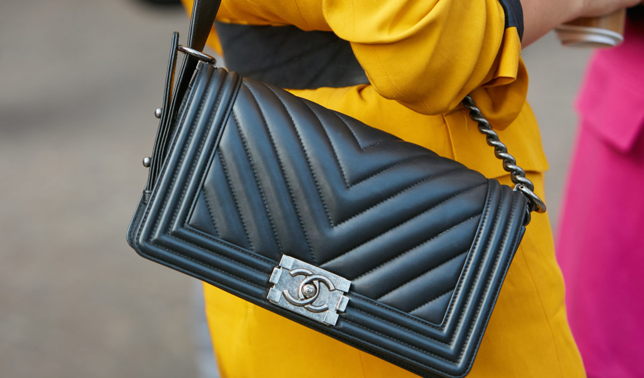 Hellre Chanel än Myrorna – för miljöns skull